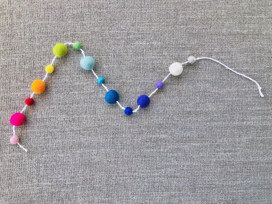 Felt Ball Stringed Cat Toy – Wool Jamboree